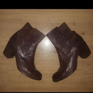 Frye | Shoes | Frye Lucinda Scrunch Short Booties | Poshmark